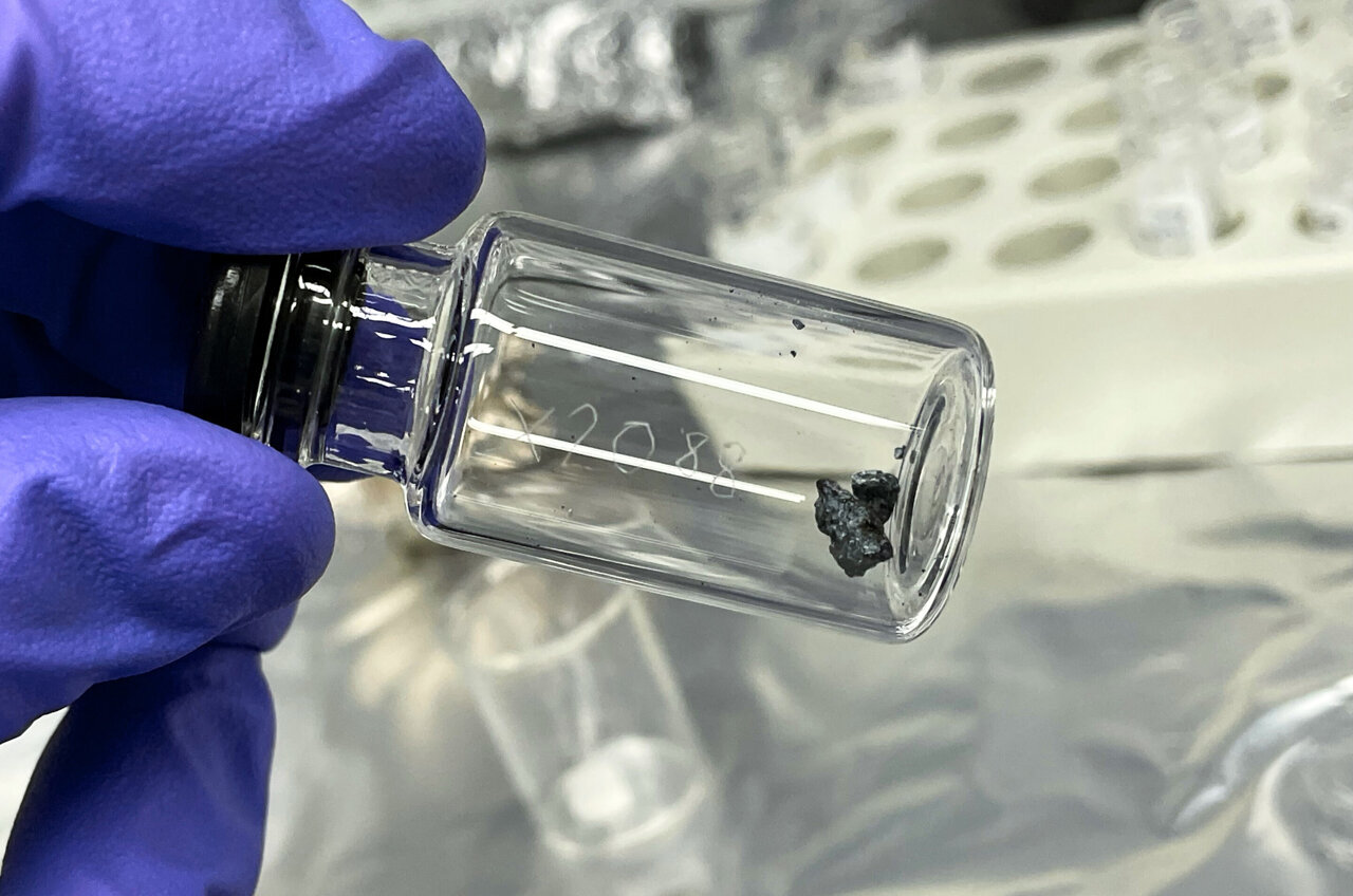 Asteroid loaded with amino acids offers new clues about the origin of ...