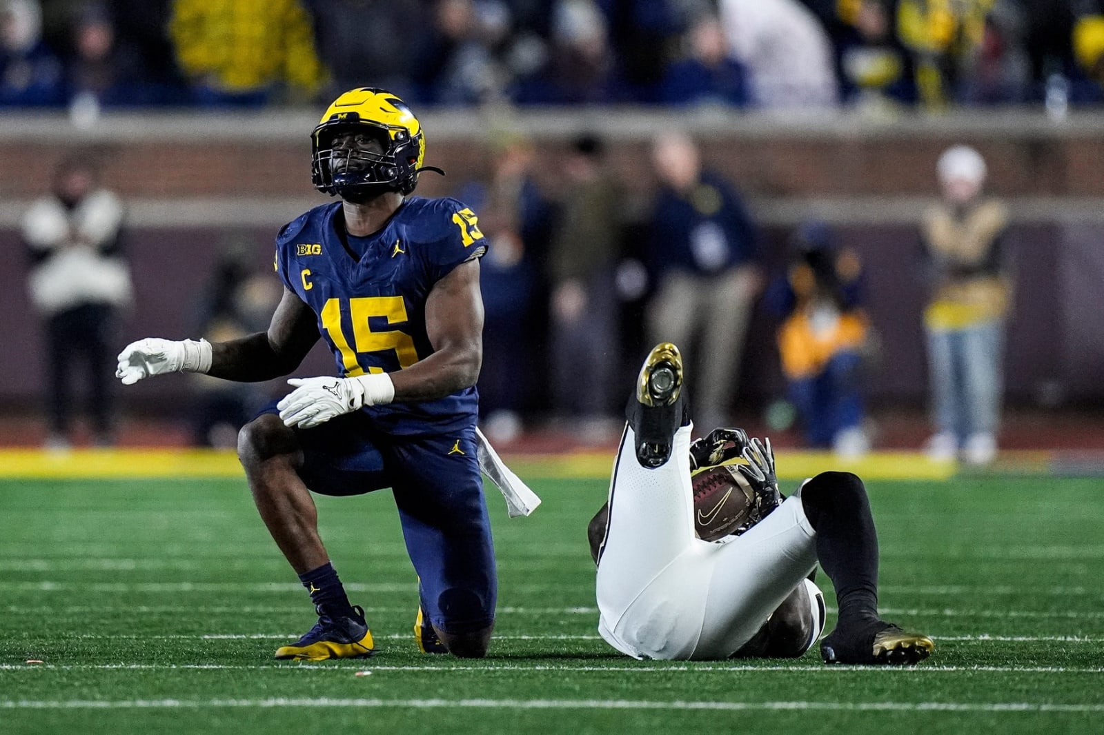 Availability report: Justice Haynes, Ernest Hausmann out for season ...