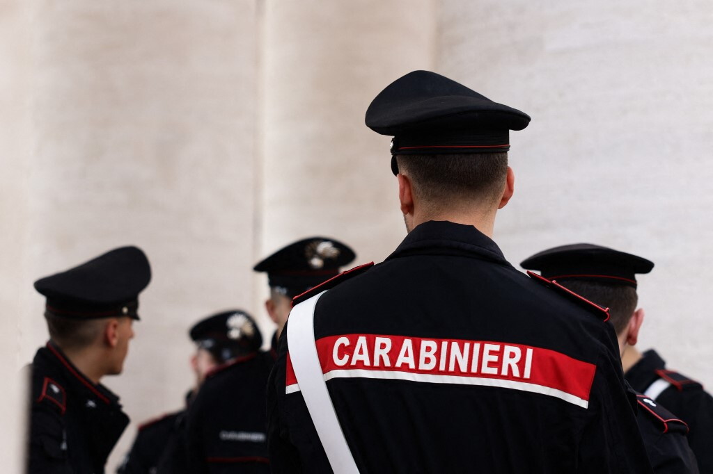 Blitz a Barra: i Carabinieri arrestano il ricercato Ciro Andolfi, tra i ...