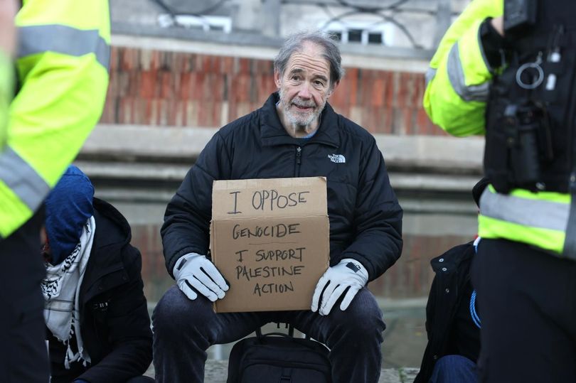 Former Royal advisor Sir Jonathon Porritt arrested at Bristol protest