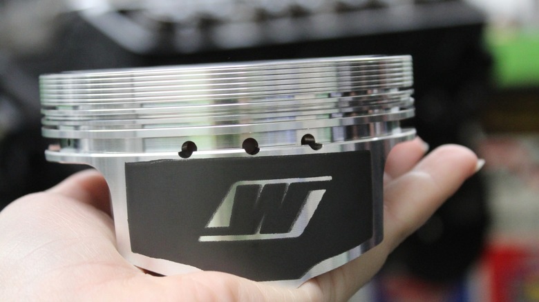 Why Do Some High Performance Cars Need Forged Pistons?