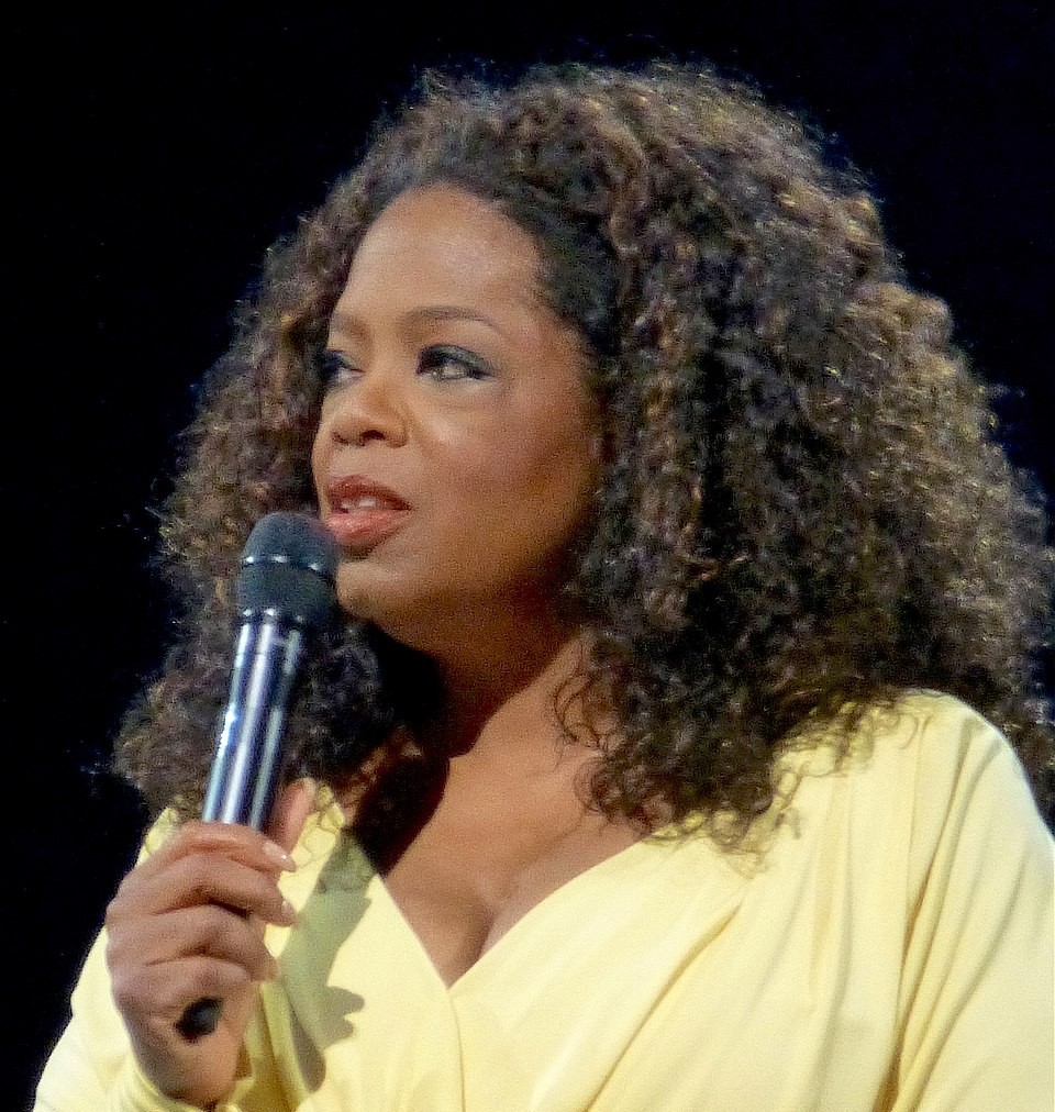 10 Long-Term Celebrity Couples Who Skip the Wedding Rules