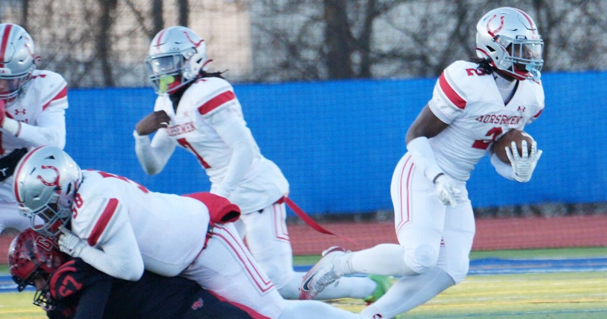 Rhode Island commit Brayden Richardson sets NY Section 1 rushing record