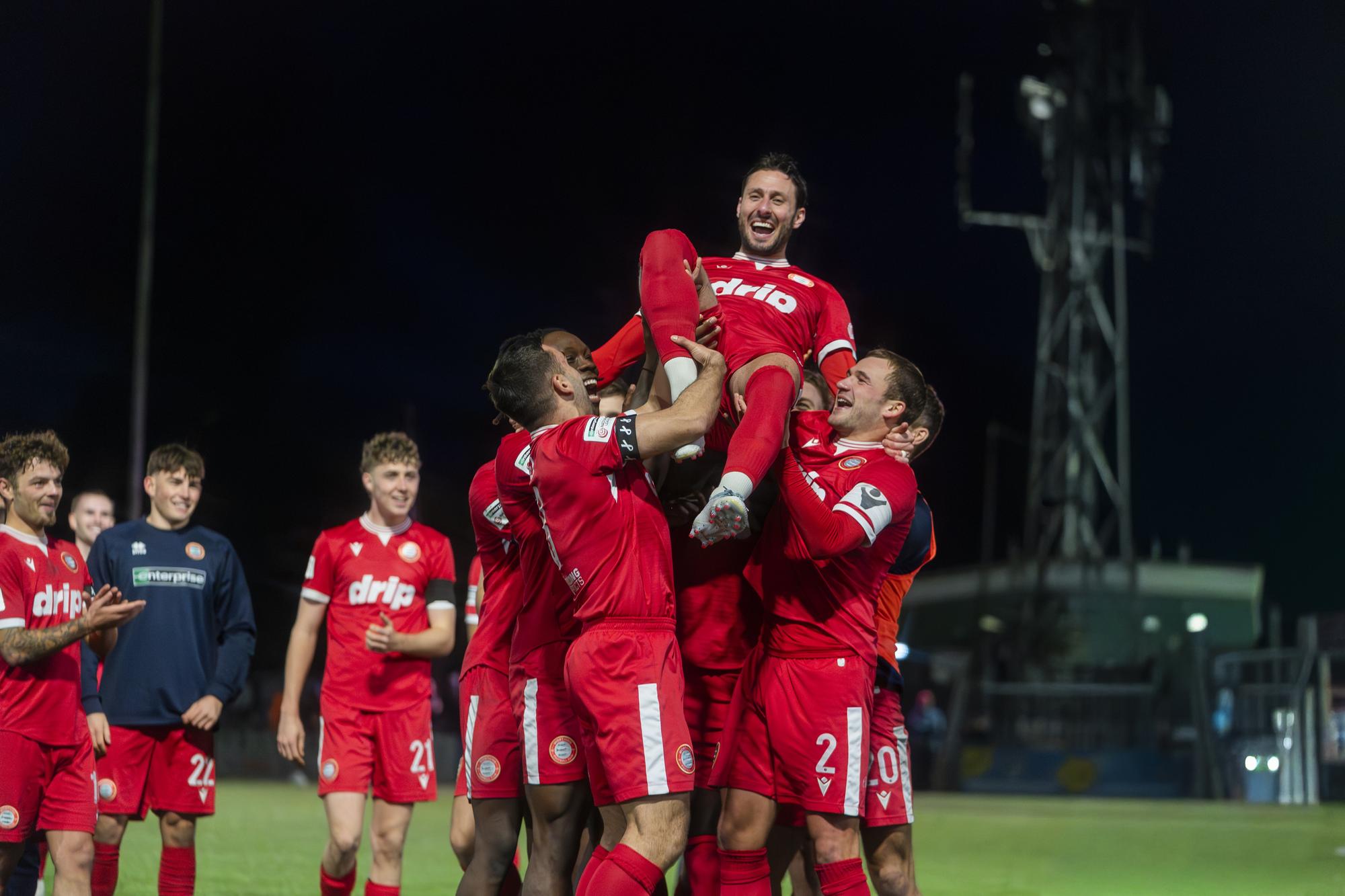 Hornchuch hammered: Worthing FC's latest victory - in 21 photos