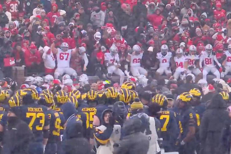 Michigan players had valid reason to remain on field after loss to Ohio ...