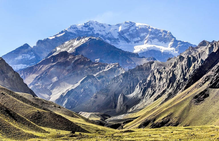 Which Country Has the Longest Mountain Range?