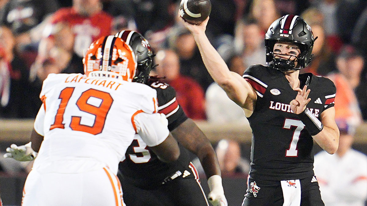 Louisville starting QB Miller Moss will ‘give it a go’ vs. Kentucky