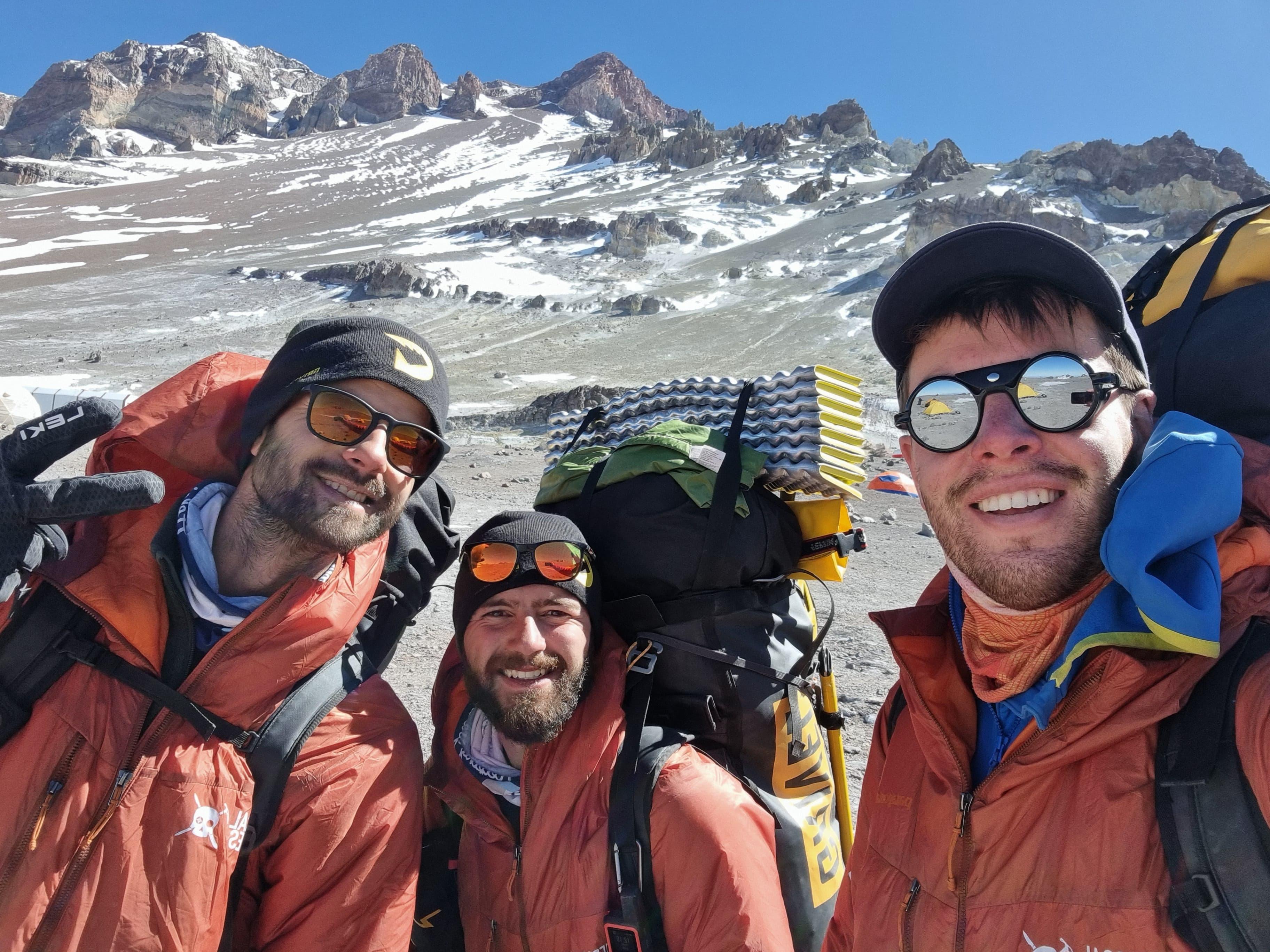 Una maschera contro il mal di montagna: l'invenzione dei medici ...