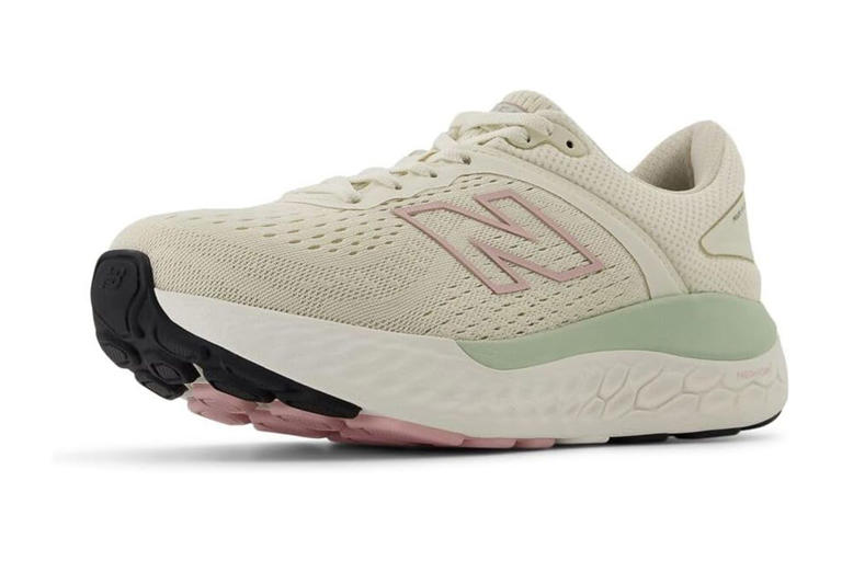 I’m a shopping writer with bunions, and I found 11 podiatrist-approved ...