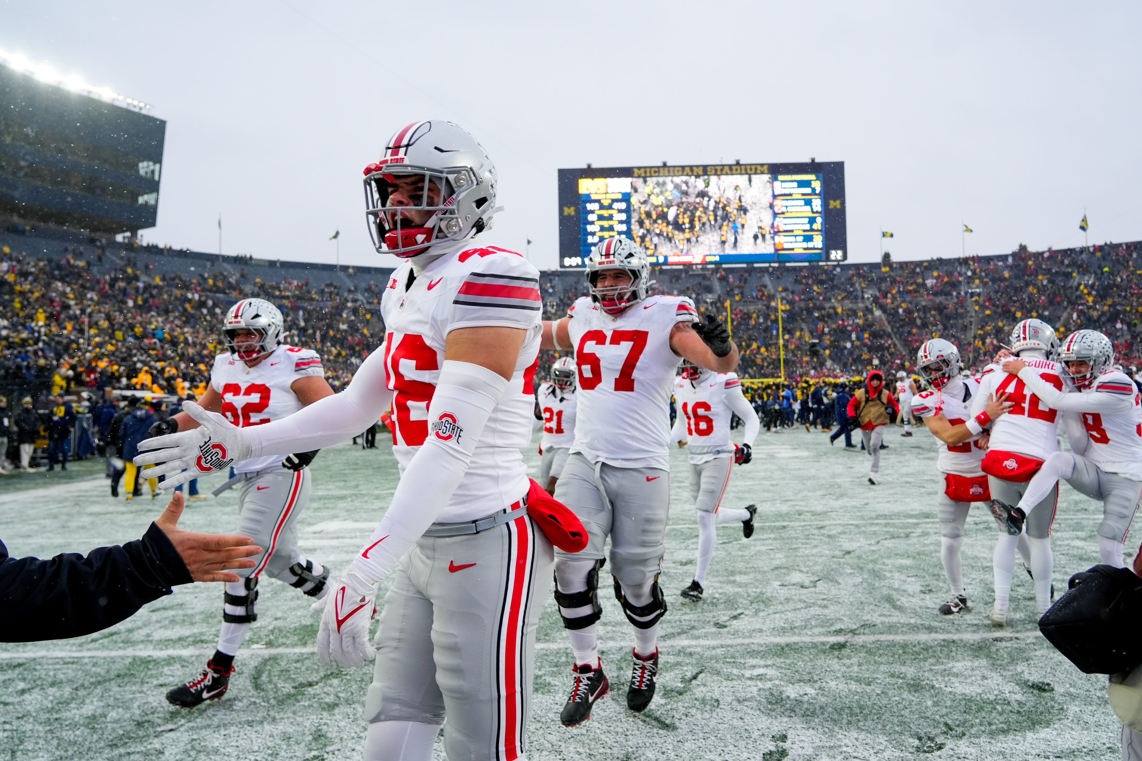 Joke's on Michigan! OSU's Brutus not the only funny one. 4 burns