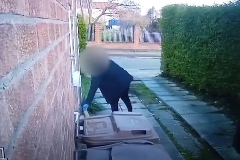 Evri Driver Sacked After Missing Parcel Complaints
