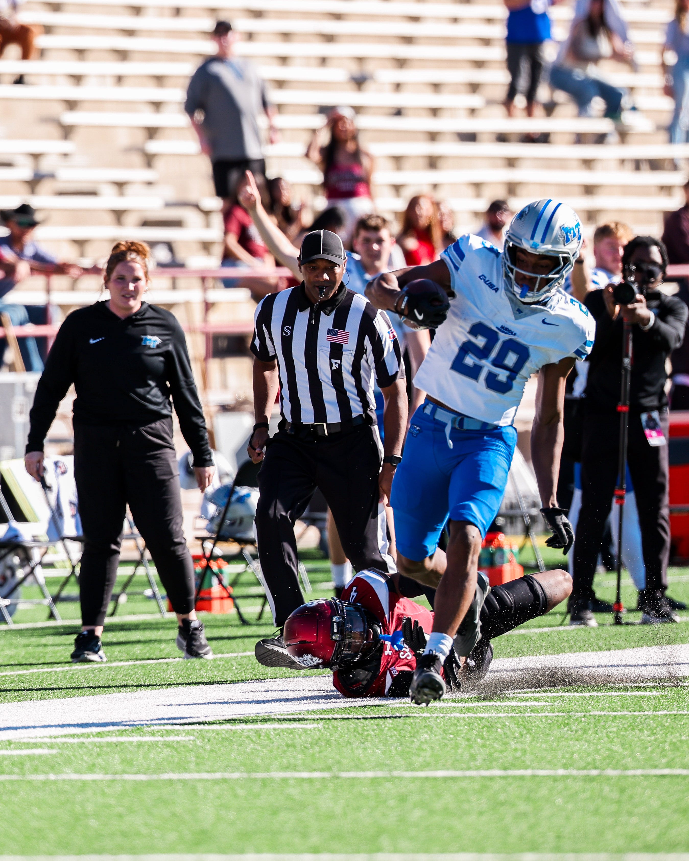 MTSU football finishes season with second straight victory