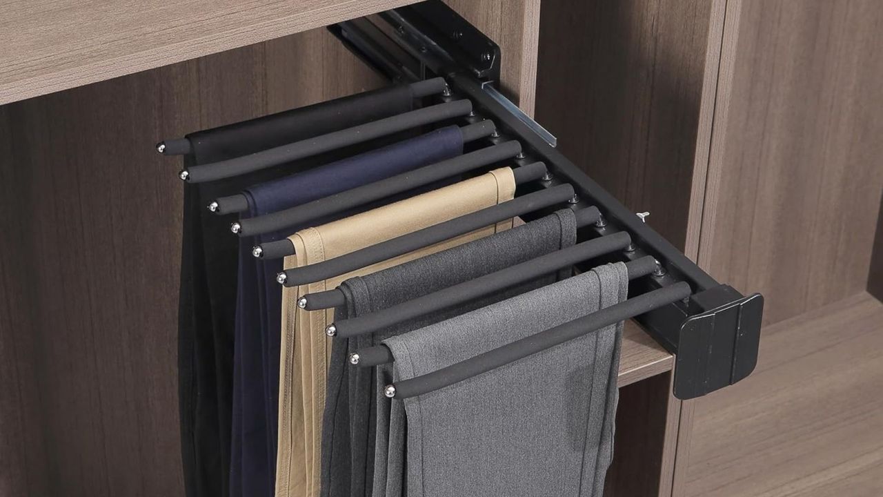 Forget Awkwardly-Folded Stacks in Your Wardrobe, You Can Add This Pull ...