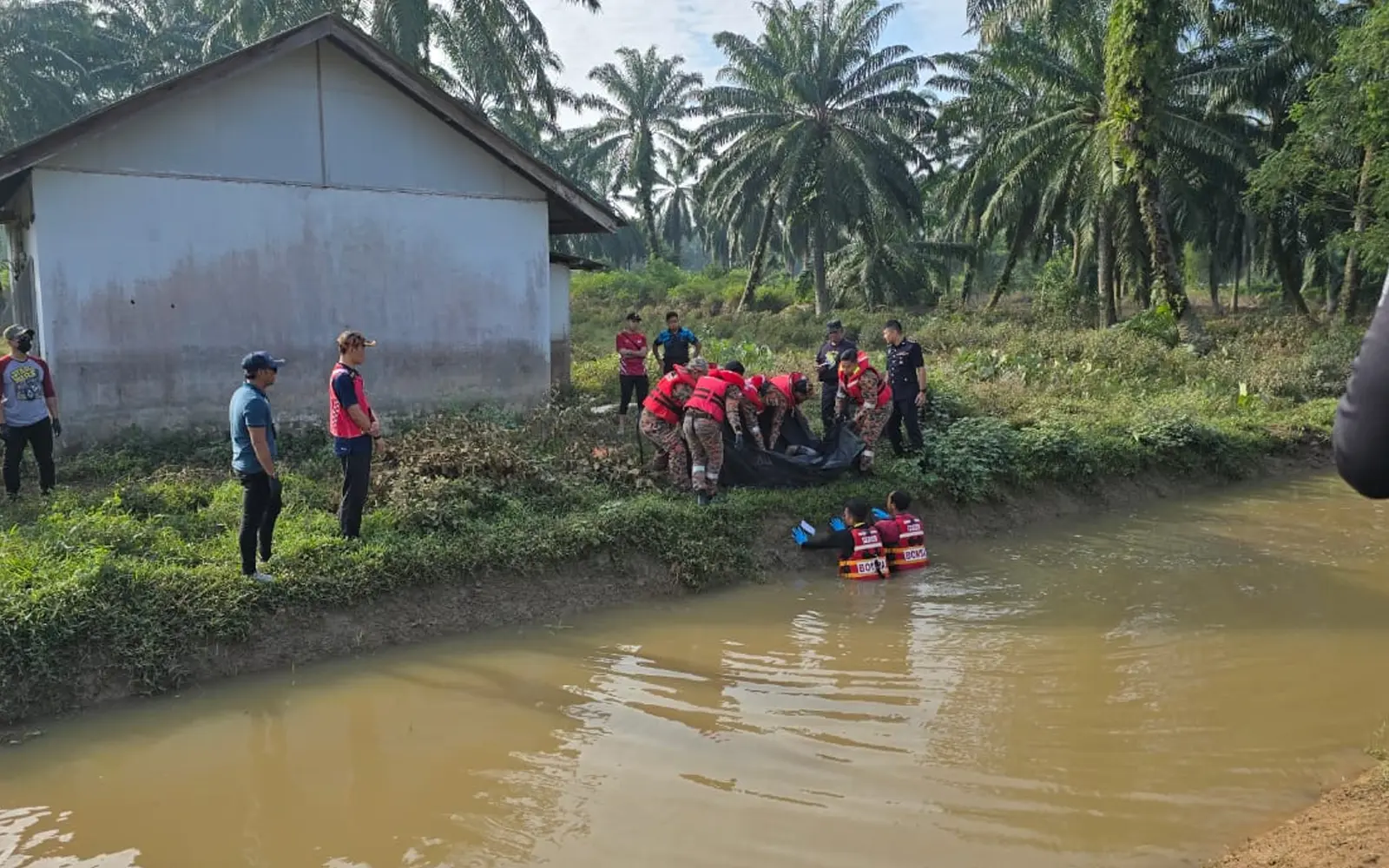 Body of cop swept away by currents found 2 days later