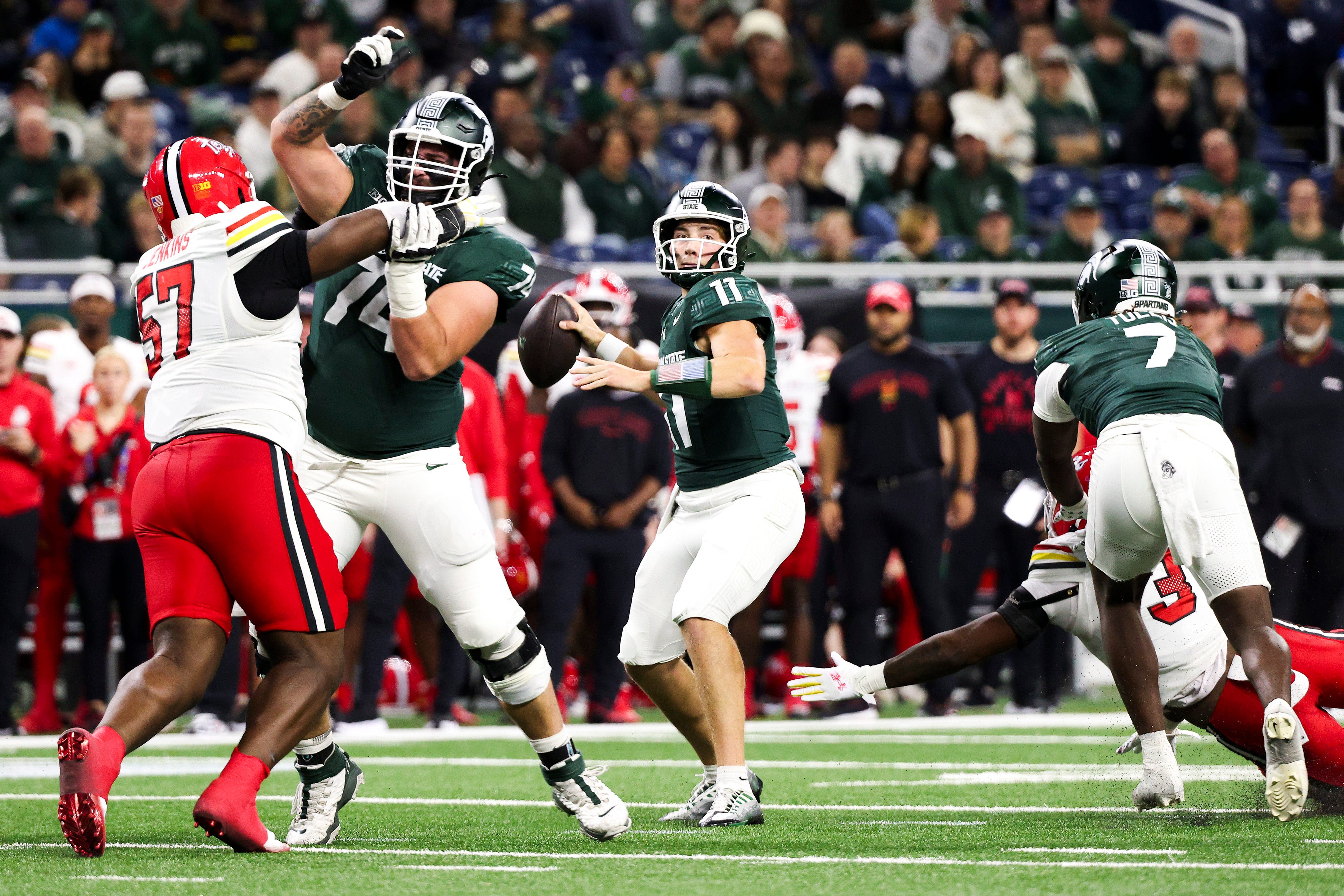 Michigan State football QB named Big Ten Freshman of the Week