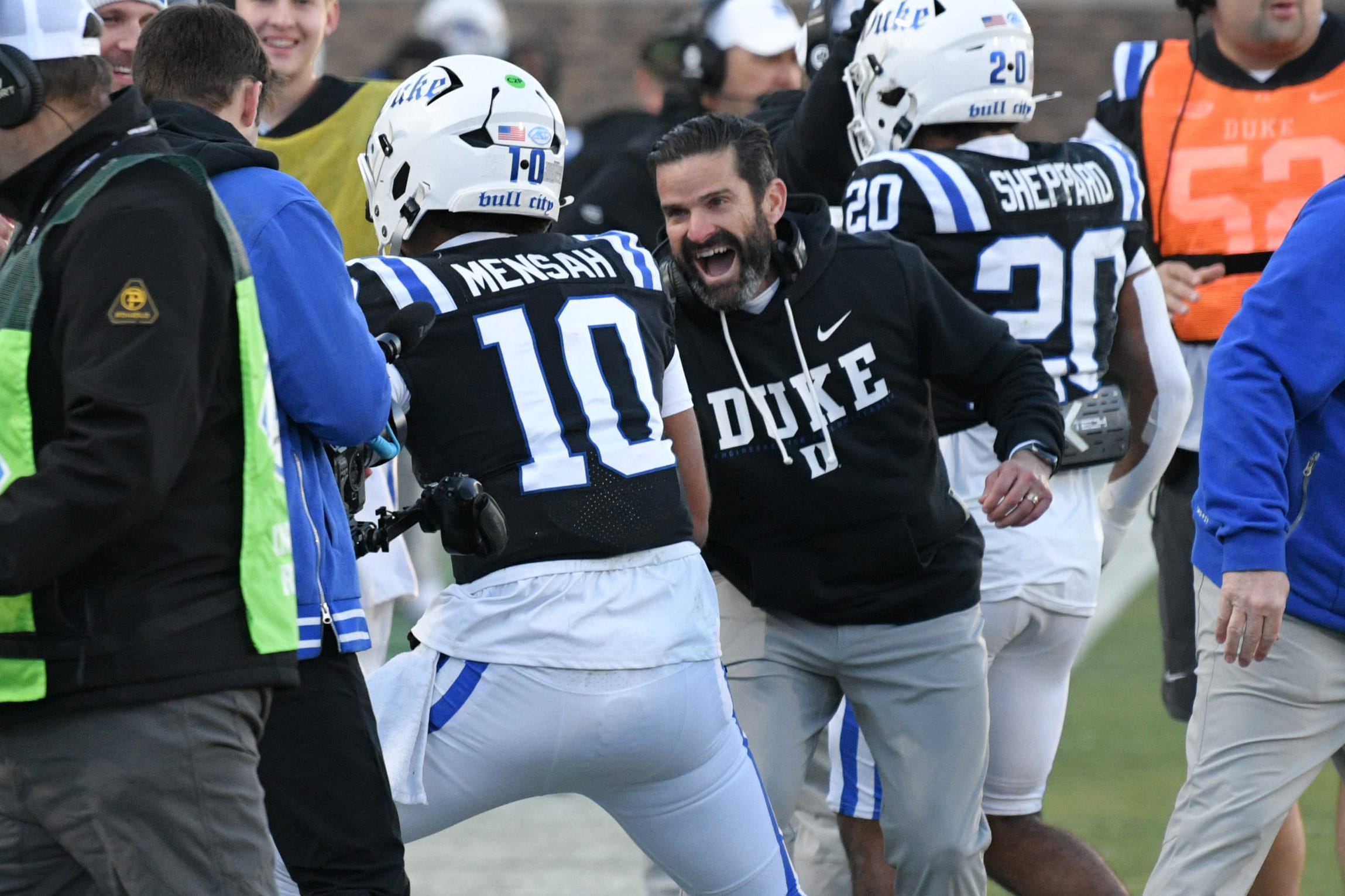 Duke football clinches ACC Championship game bid, set for Virginia rematch
