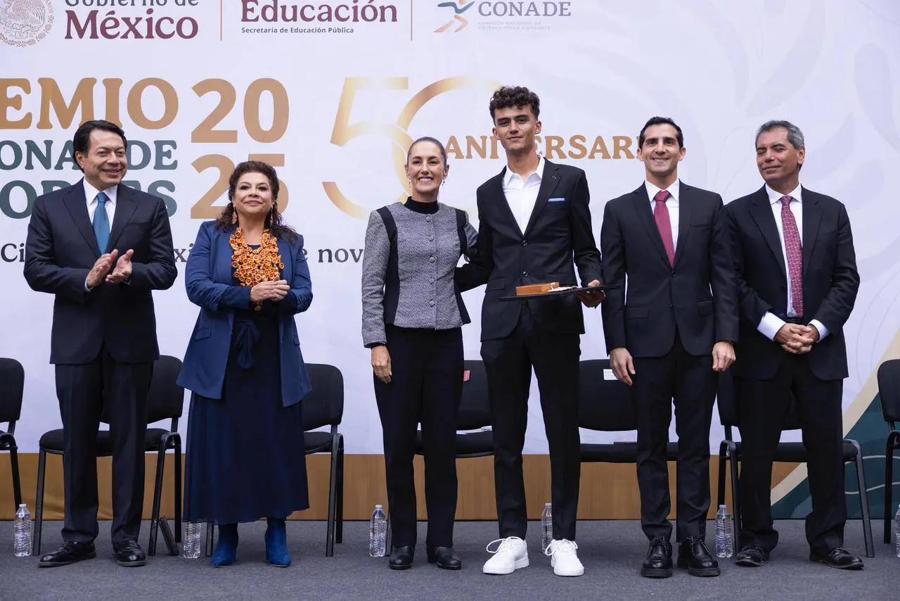 Isaac del Toro Honored with Mexico’s 2025 National Sports Award
