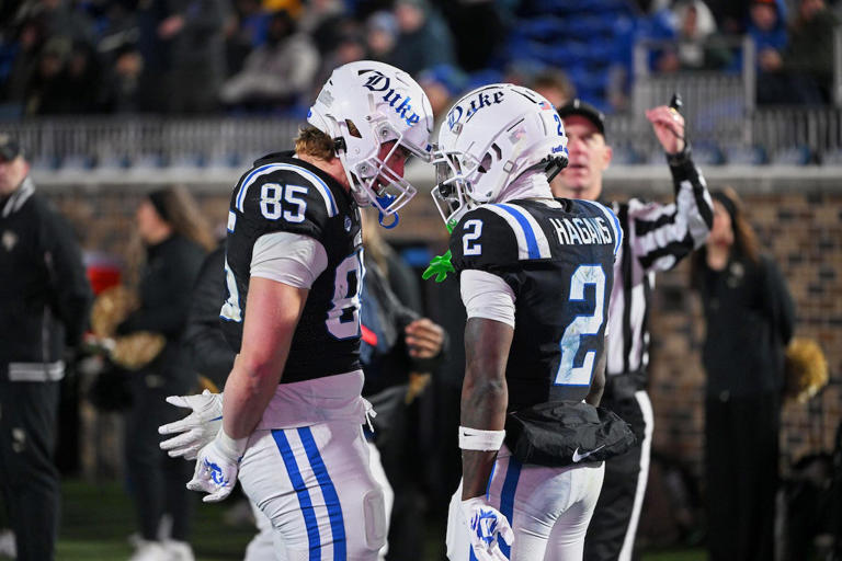 Duke takes advantage of Wake Forest mistakes in 49-32 win
