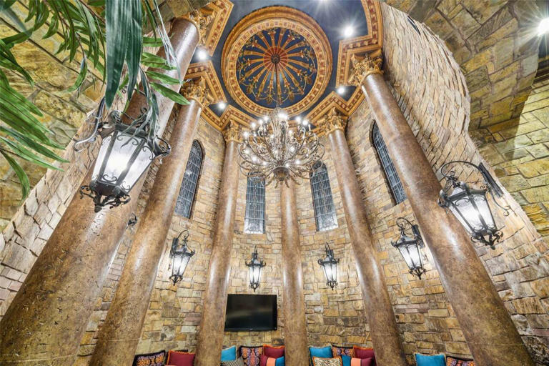 Fancy Texas castle owned by sports executive sells for $6.7M at auction