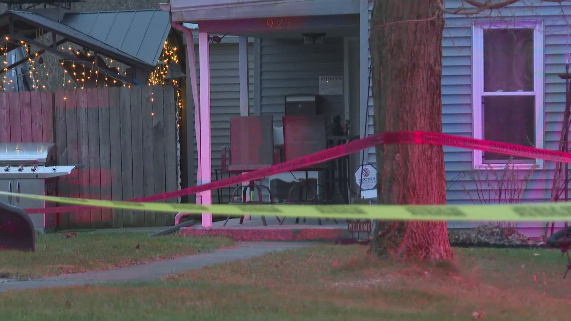 Father, son dead in apparent murder-suicide in Mansfield