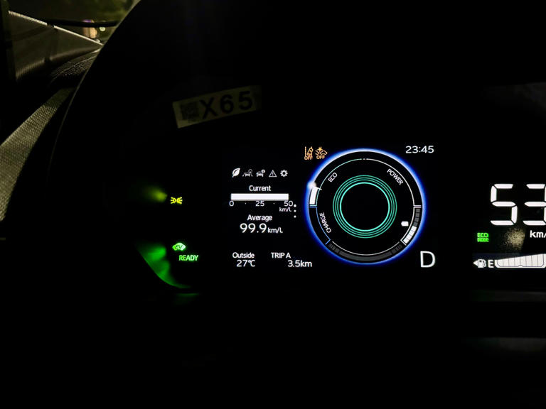 Ternyata Ini Arti Huruf B Di Tuas Transmisi Toyota Veloz Hybrid