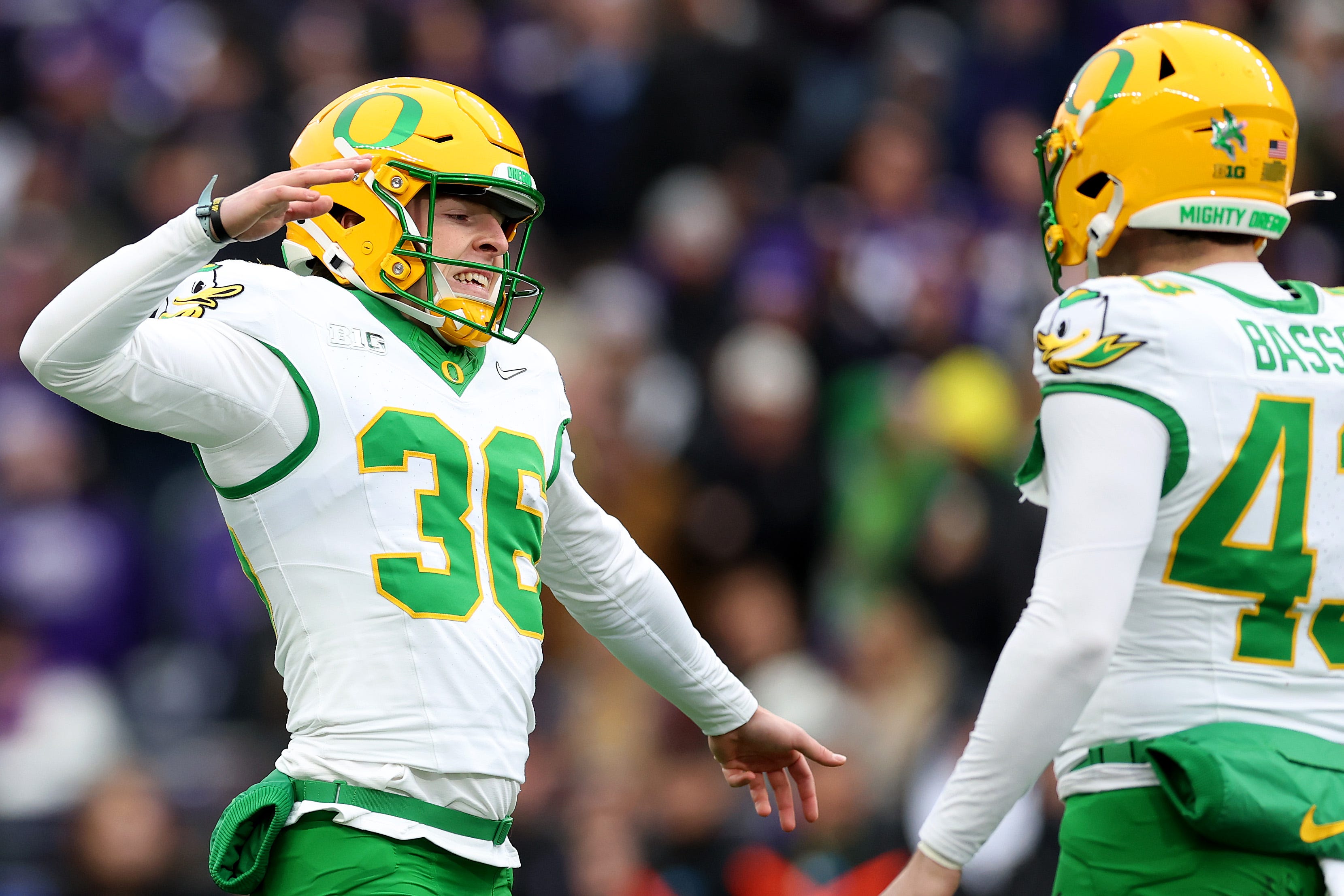 Atticus Sappington wins Ducks Wire Player of the Game vs. Washington