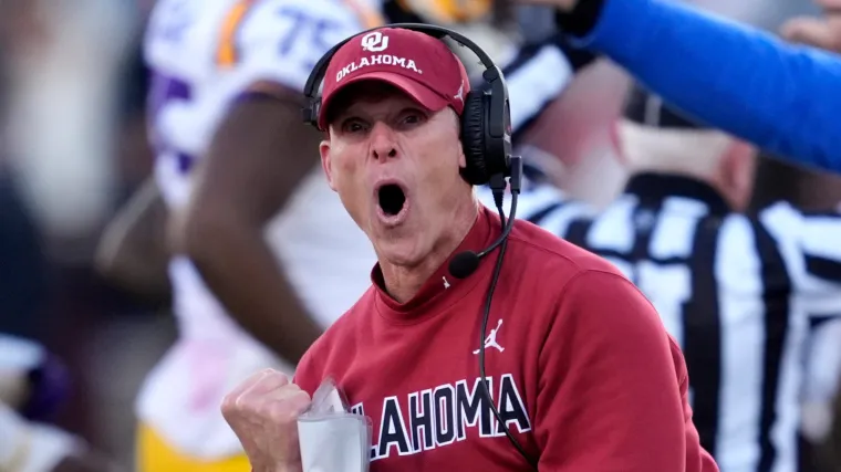 Oklahoma's Brent Venables reveals John Mateer's injury status before ...