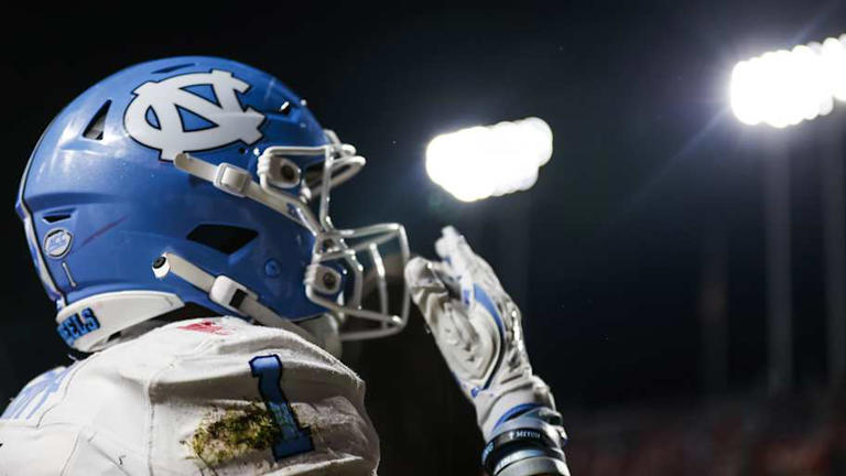 Tar Heels Close Season With Third Consecutive Defeat