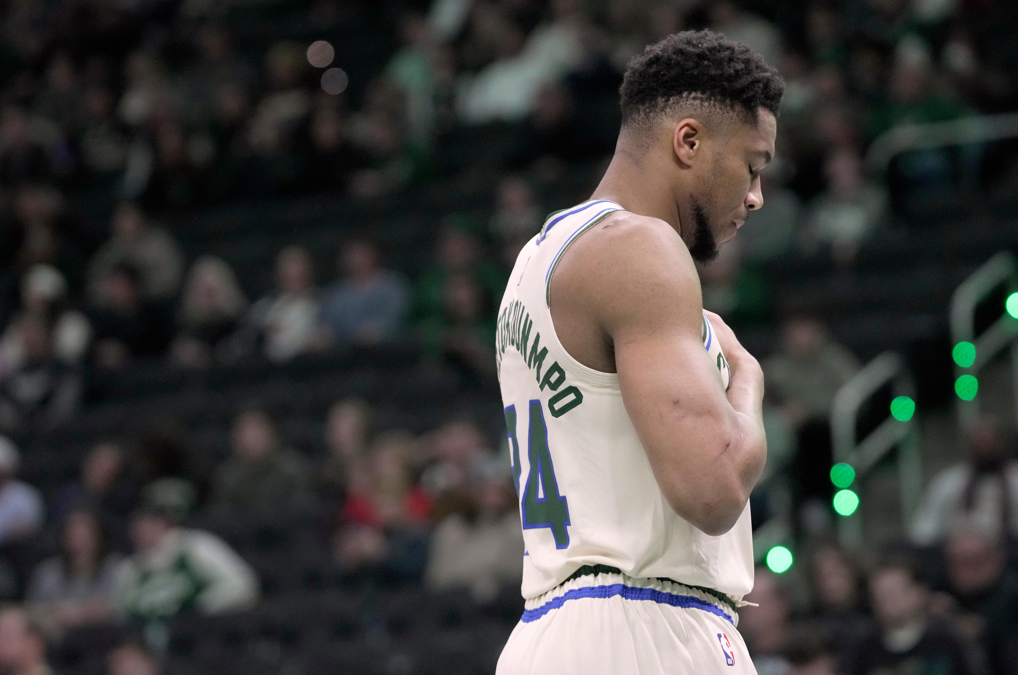 Giannis Antetokounmpo again addresses ongoing trade rumors