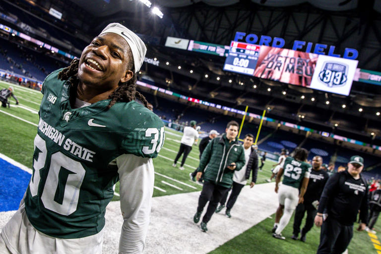 Michigan State football live updates recap: Spartans avoid winless Big ...
