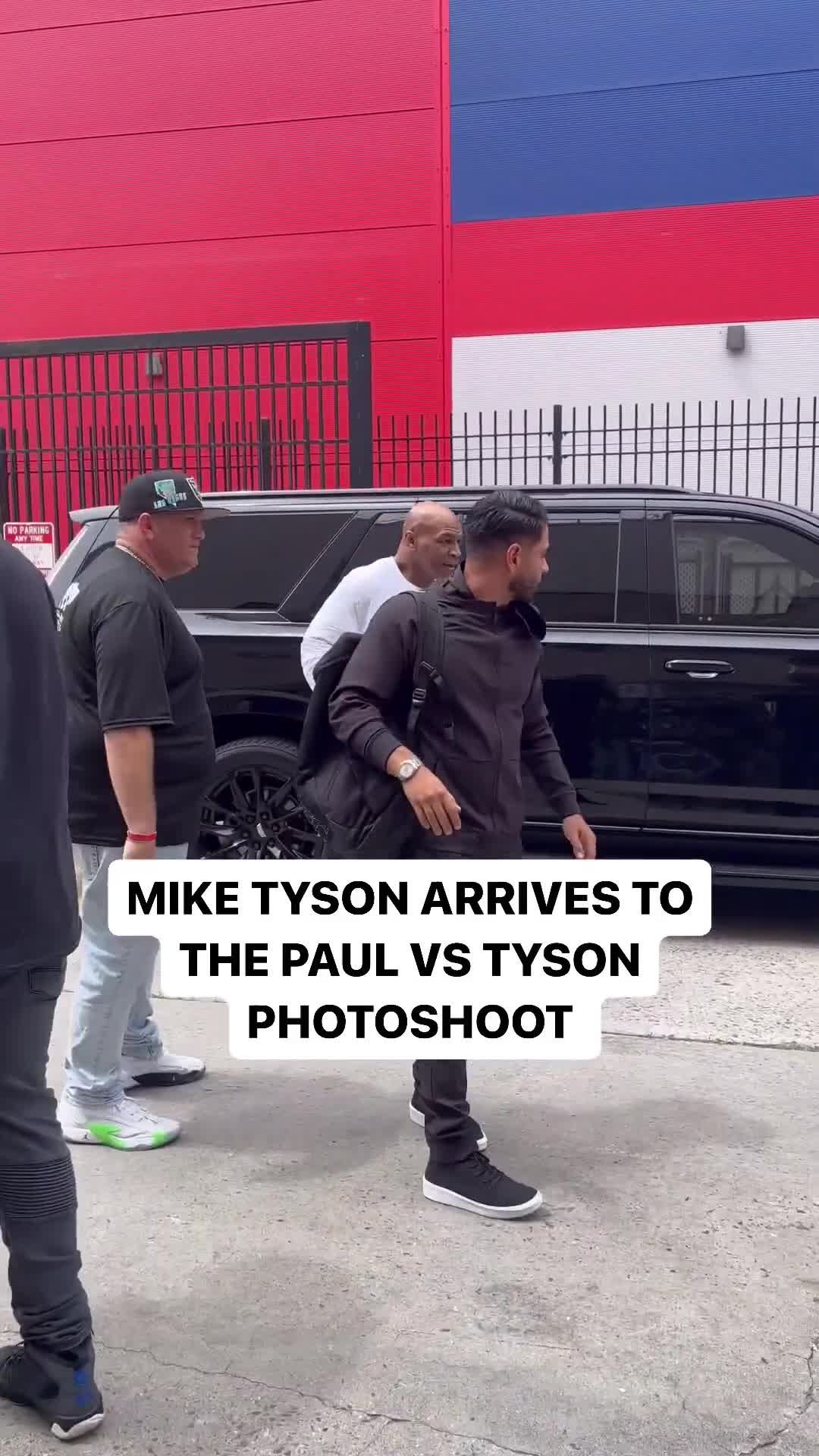 Mike is in the building for the Paul vs Tyson photoshoot!