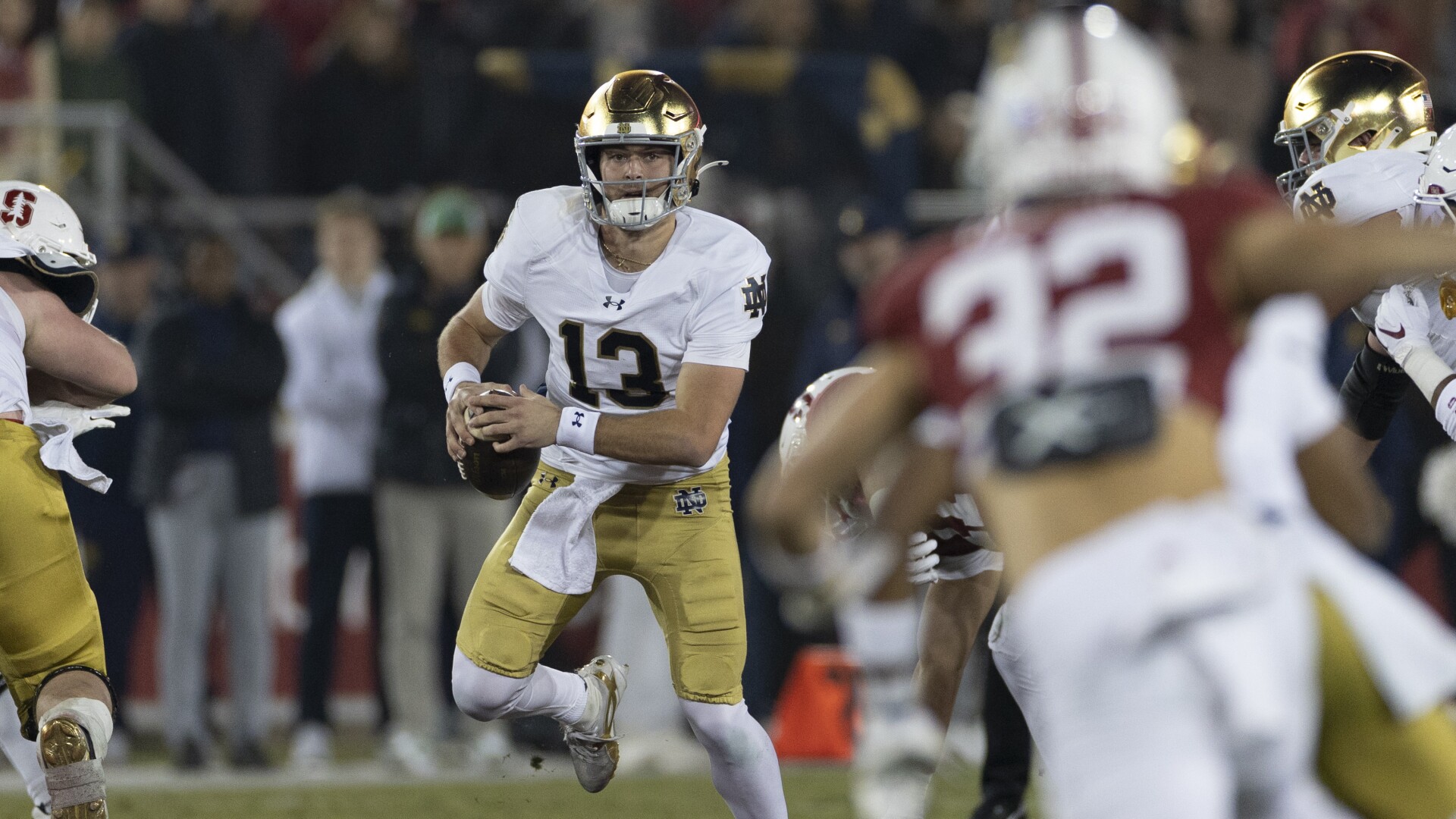 Love gets hurt but returns as No. 9 Notre Dame routs Stanford 49-20