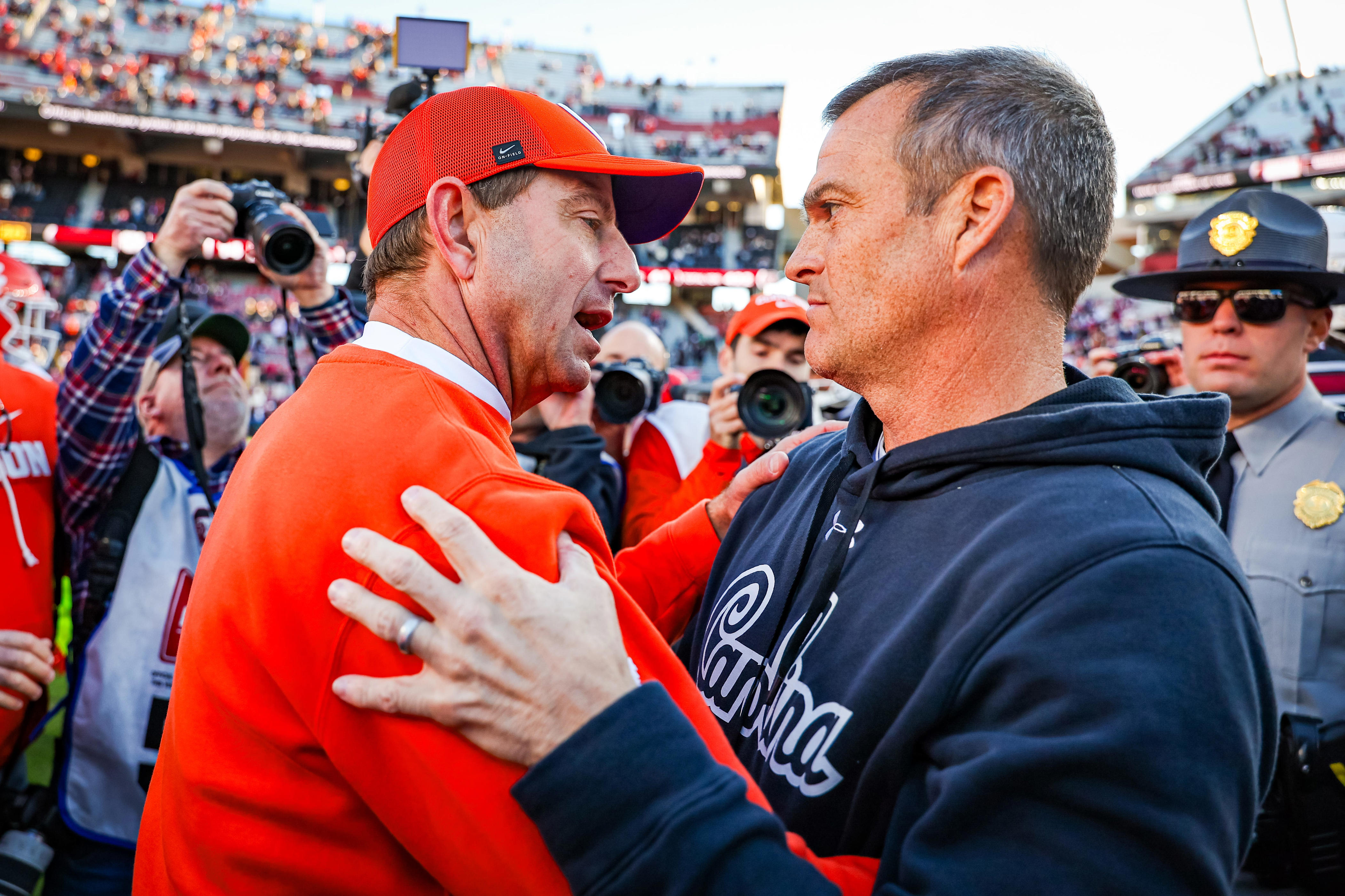 Shane Beamer on Dabo Swinney’s FaceTime during a George Strait concert