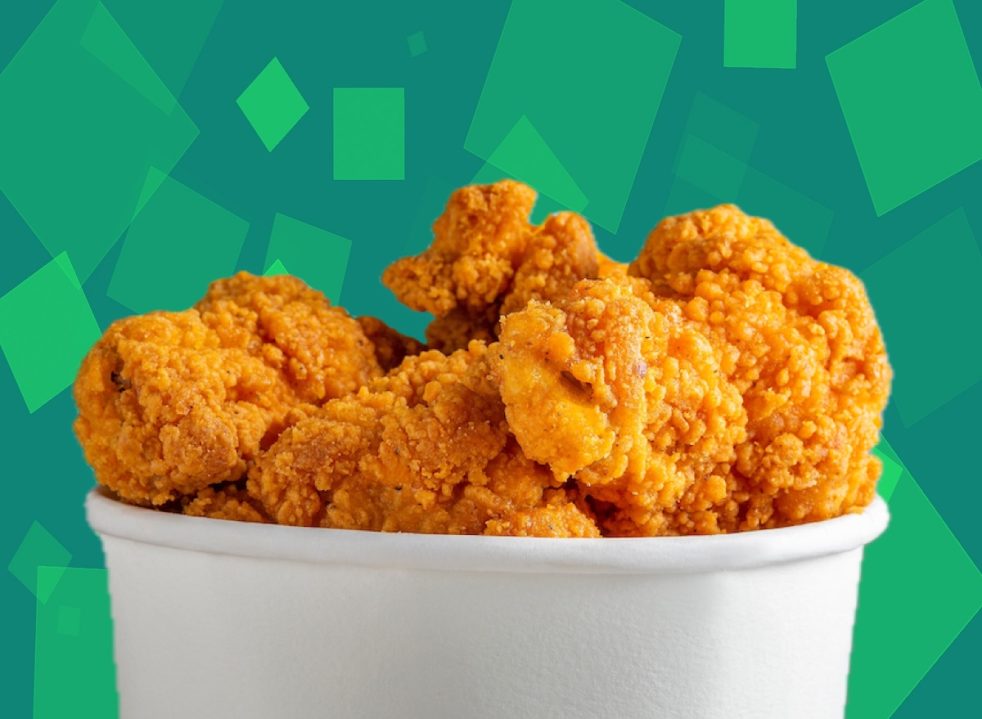 5 Chain Restaurants Diners Say Have the Best Fried Chicken in 2025