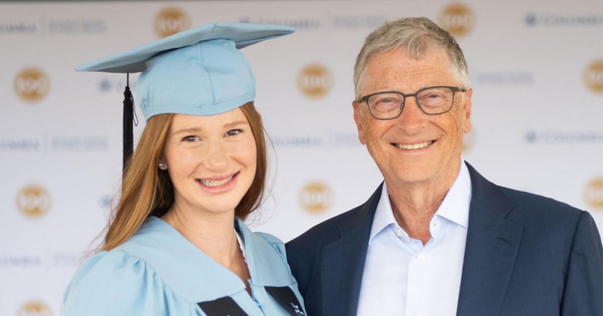 Bill Gates Won’t Leave His Fortune to His Kids—But He’s Spoiling Them ...