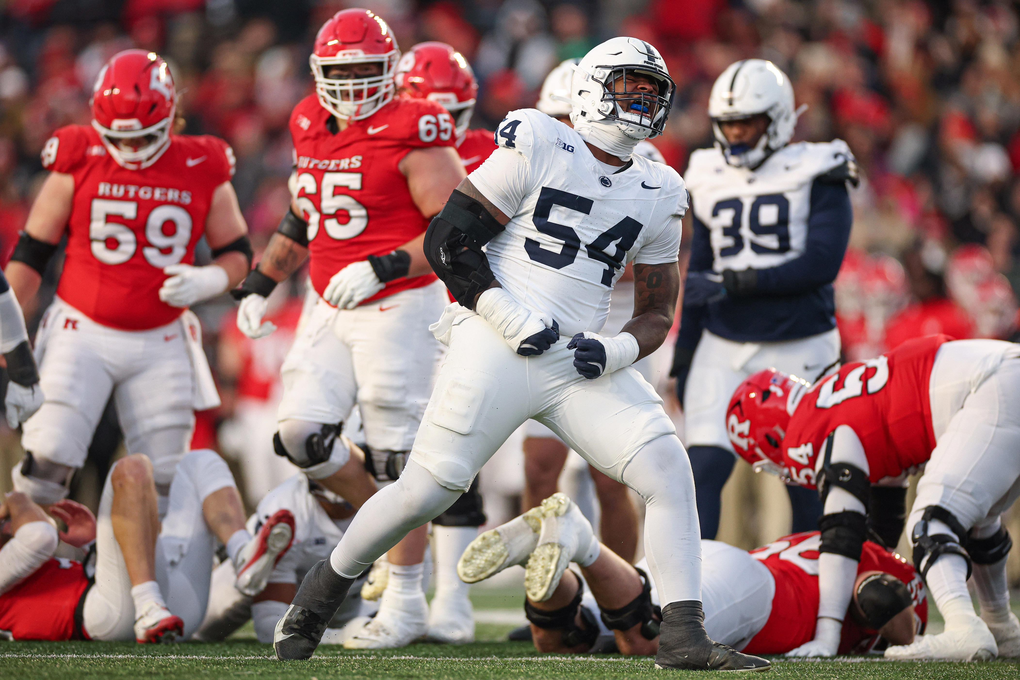 New York Giants' Brandon Brown scouted Penn State vs. Rutgers