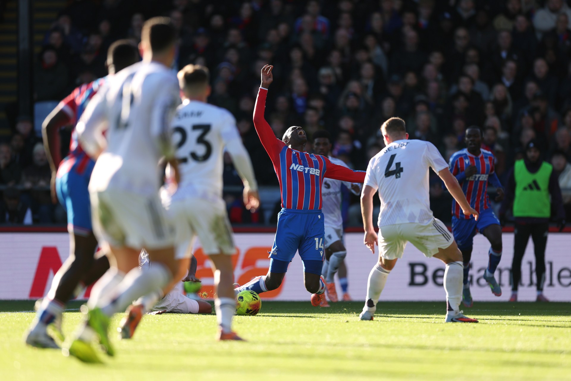 Man Utd star slammed over 'naive' mistake v Palace