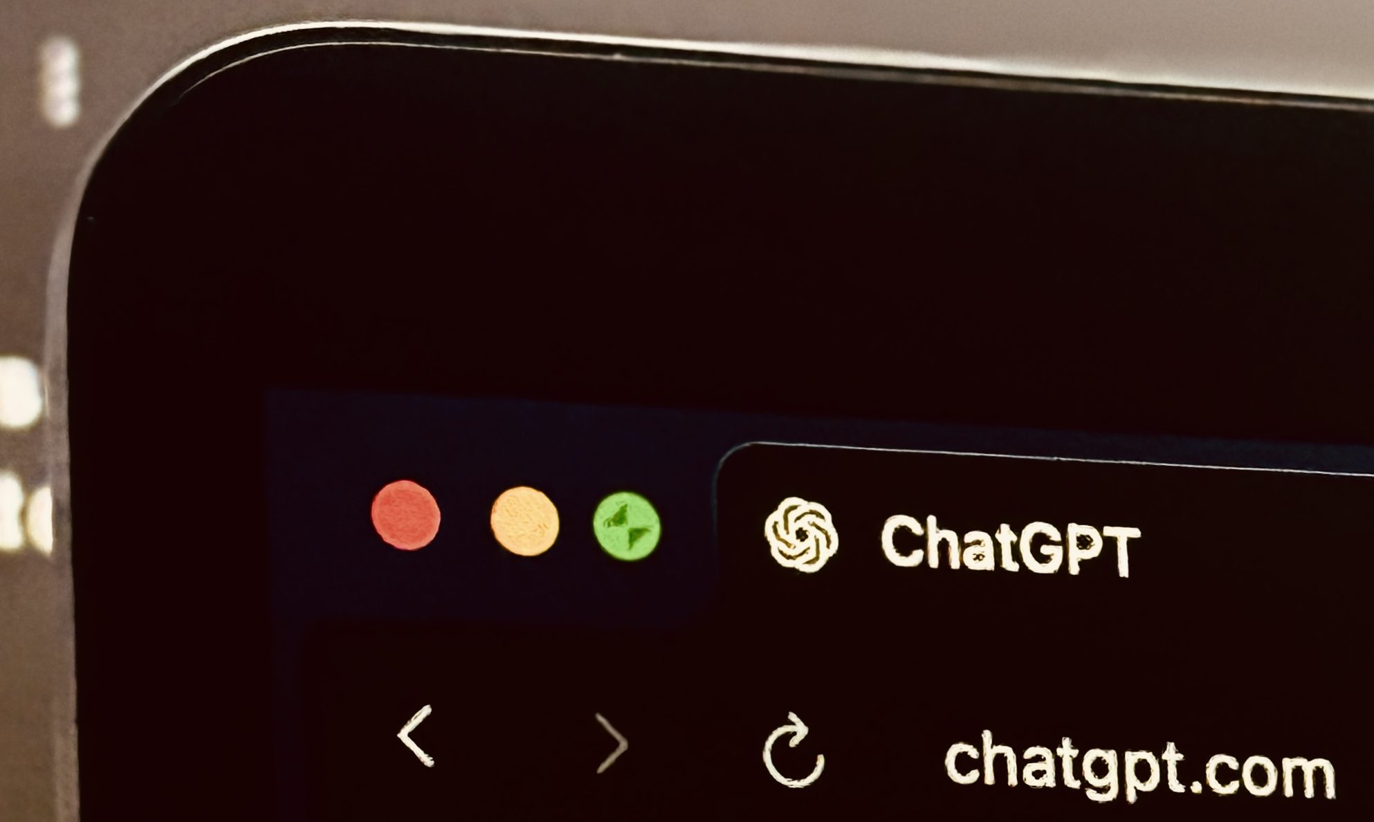 ChatGPT and Gemini can crack jokes, but they don’t quite get your puns