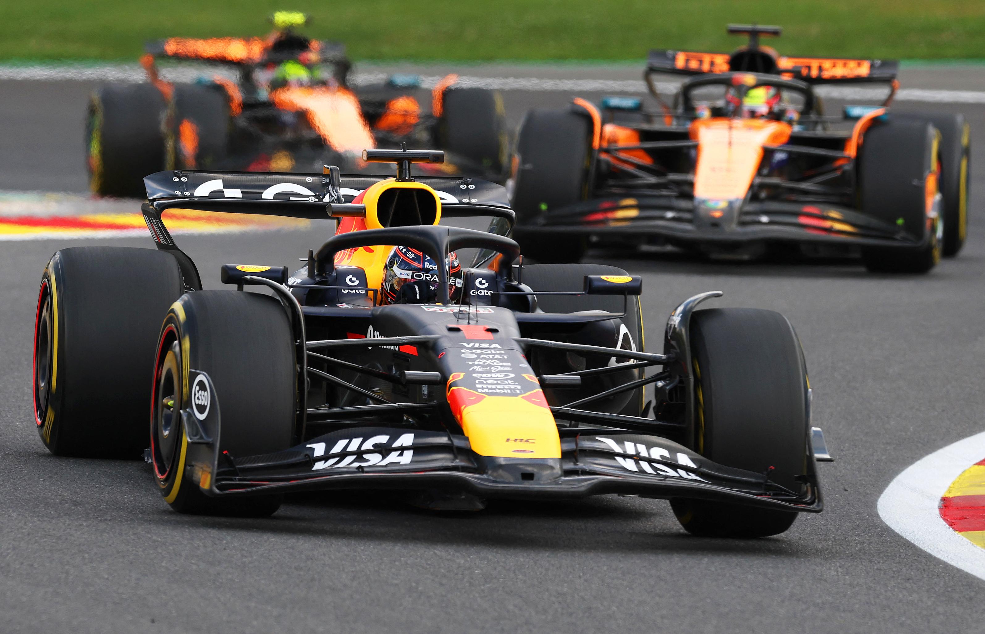 Formule 1 : Verstappen croit encore au titre mondial