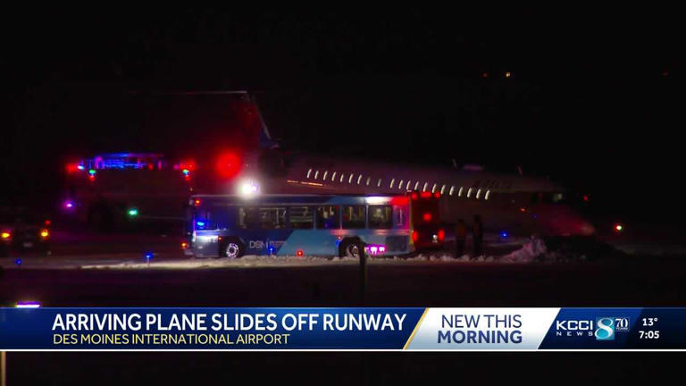 FAA investigates after plane slides off runway at Des Moines airport