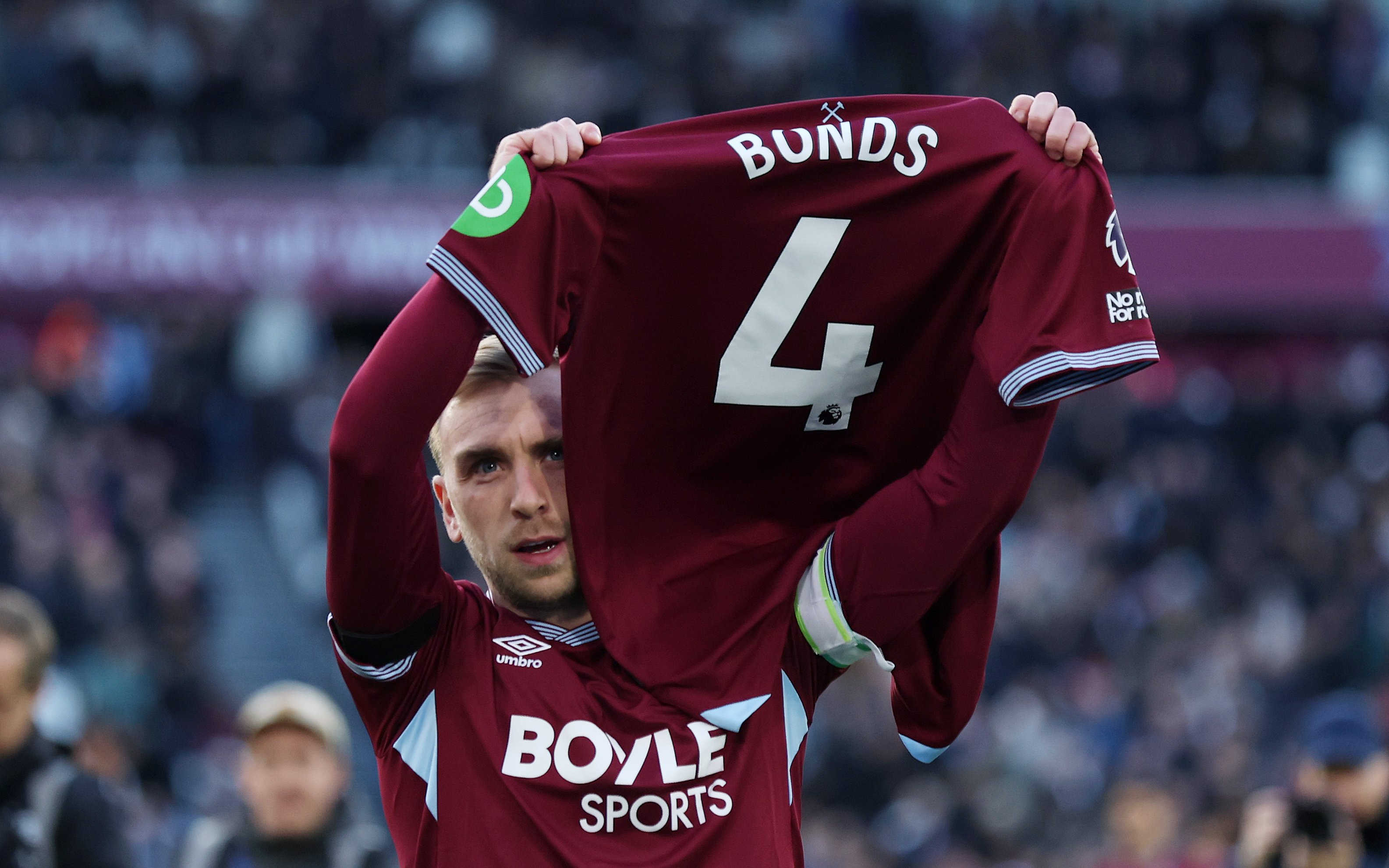 West Ham 0-0 Liverpool: Areola makes big save to deny Isak - LIVE