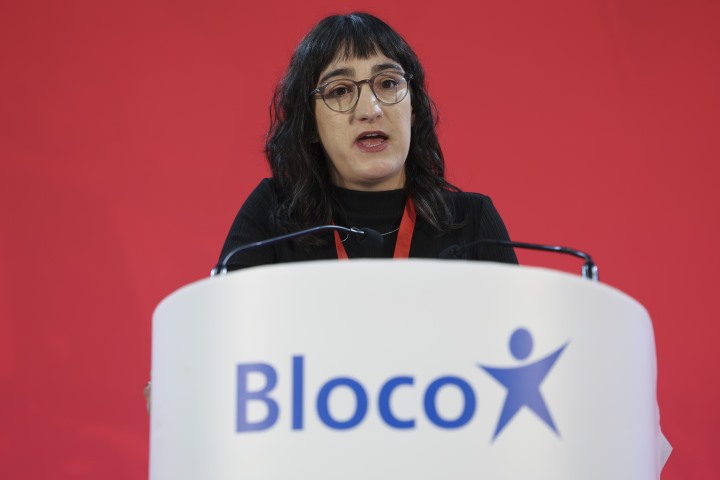 BE/Convenção: Nova secretária Isabel Pires pede "todos à greve geral ...