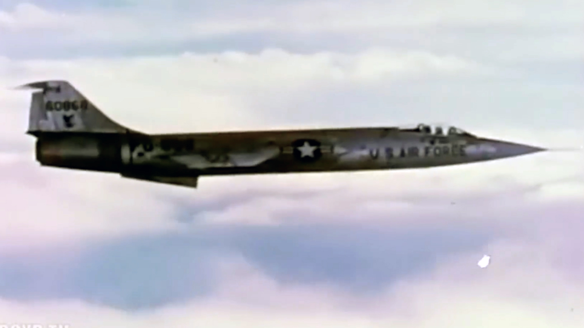 21.9 Foot Wings and a Razor Edge: How Lockheed Built the Mach 2 Widowmaker