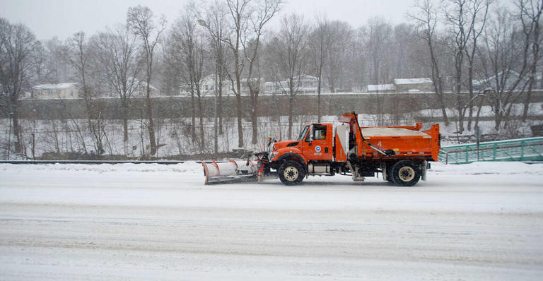 How much snow will Connecticut get from Tuesday's storm?