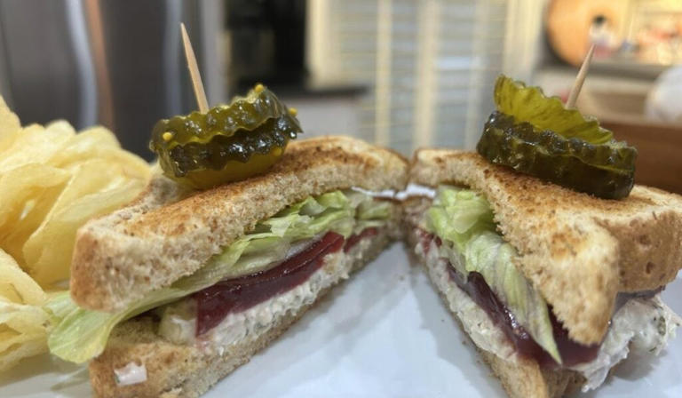 Simple Turkey Salad with Leftover Turkey