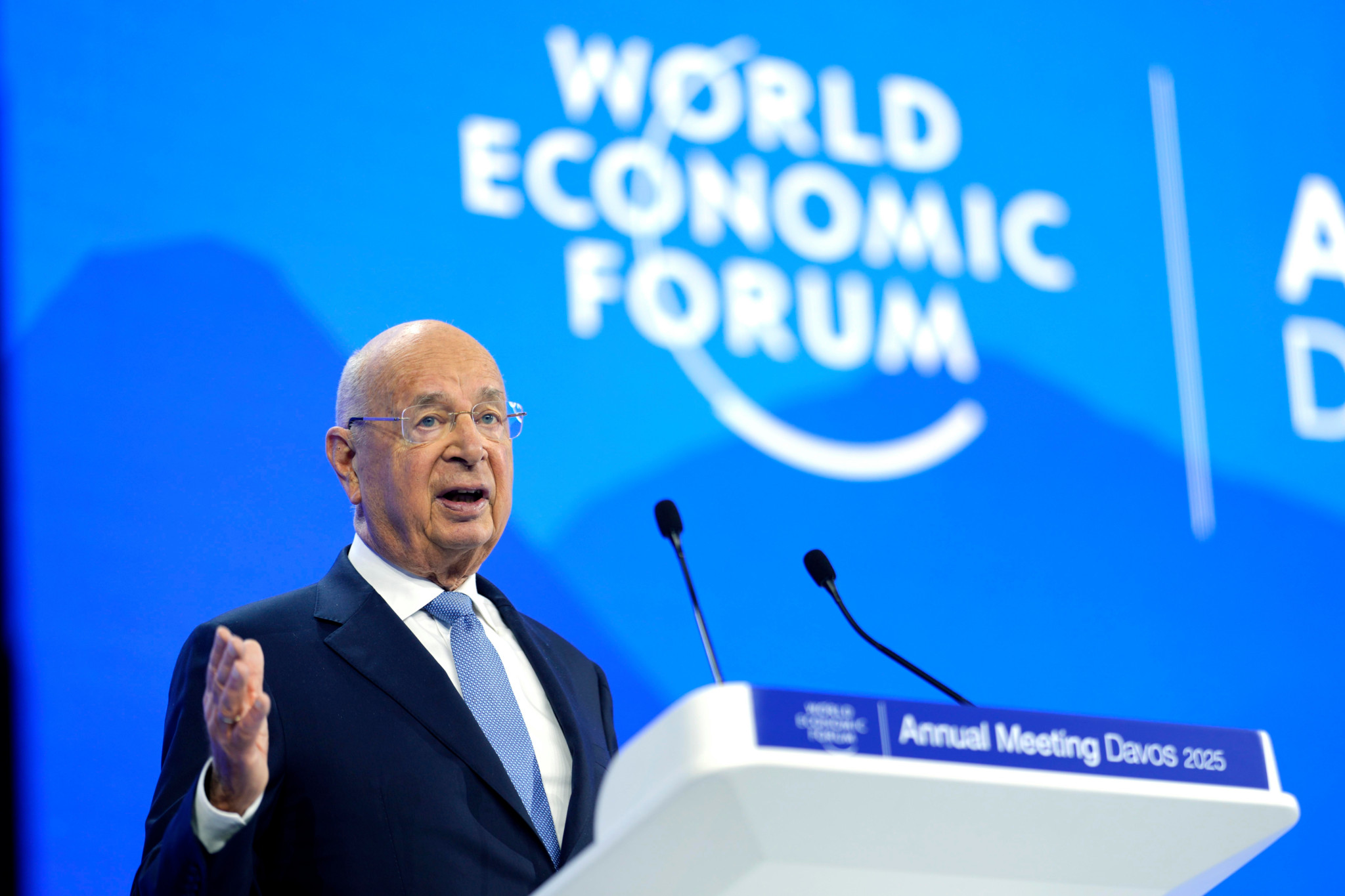 «Das hat wehgetan»: Klaus Schwab äussert sich über seinen Abgang am WEF