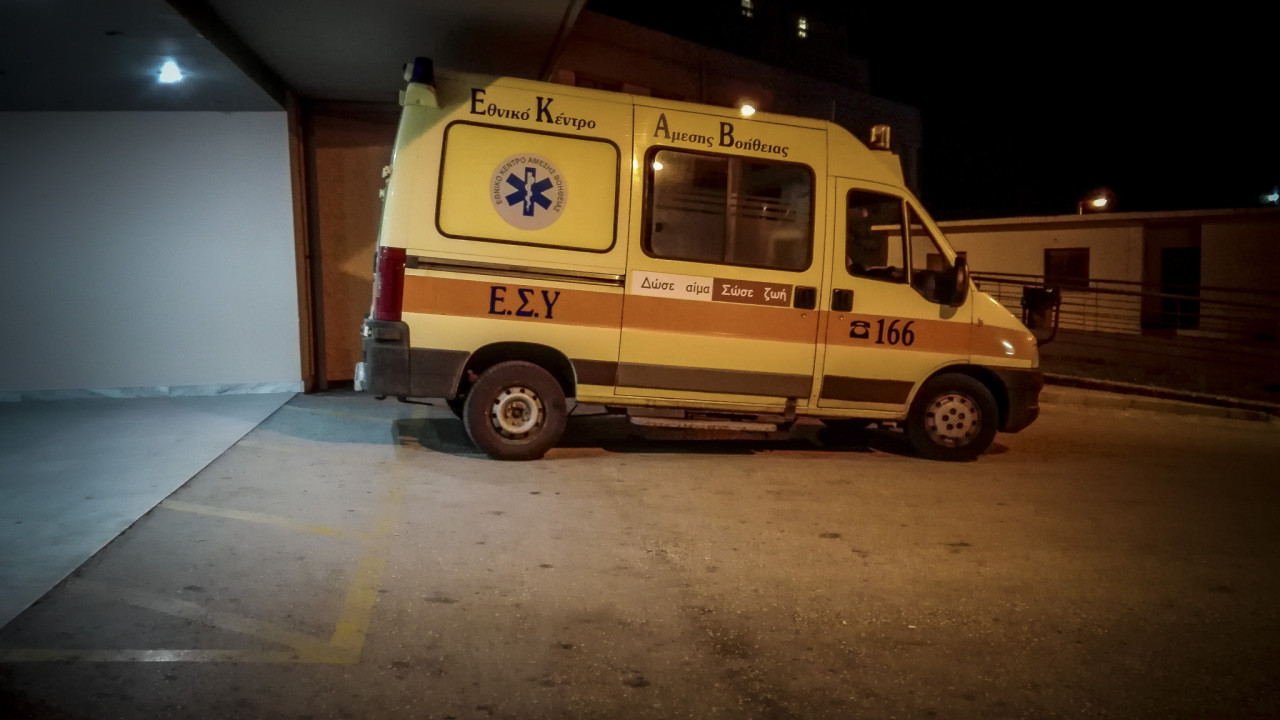 Σοβαρά τραυματίας 56χρονος οδηγός μοτοσυκλέτας σε τροχαίο στον Κολωνό