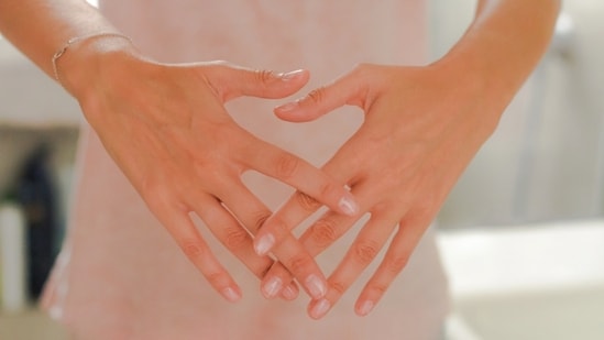 Doctor warns teenage girls are increasingly showing signs of ...