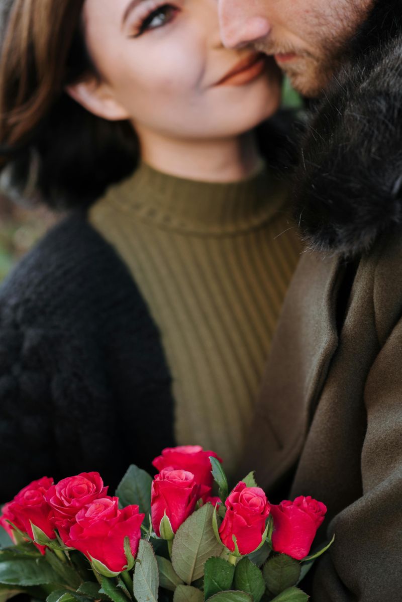 10 Hidden Things Men Secretly Wish You Would Do for Them