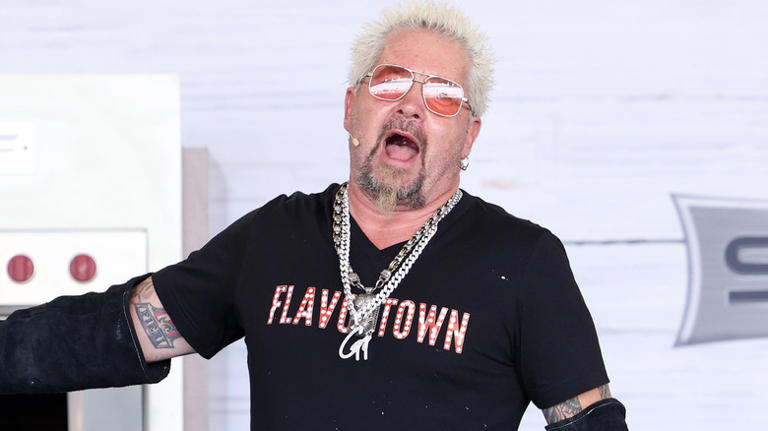 Guy Fieri Says This Pizza Topping 'Gave Him Goosebumps'